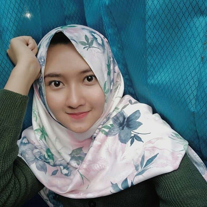 Detail Foto Model Cantik Berjilbab Koleksi Nomer 9