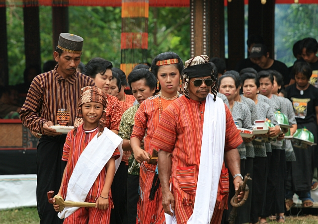 Gambar Baju Adat Toraja - 52+ Koleksi Gambar Gambar Baju Adat Toraja - 52+ Koleksi Gambar