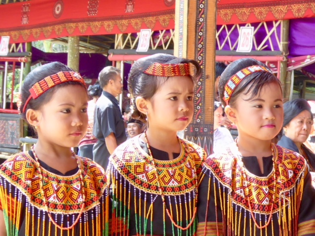 Gambar Baju Adat Toraja - 52+ Koleksi Gambar Gambar Baju Adat Toraja - 52+ Koleksi Gambar