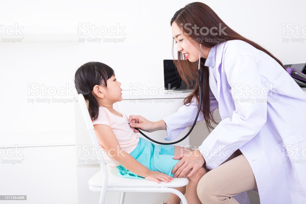 Detail Gambar Dokter Sedang Memeriksa Pasien Koleksi Nomer 29 Detail Gambar Dokter Sedang Memeriksa Pasien Koleksi Nomer 29