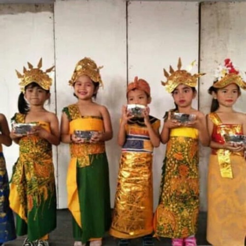 Detail Contoh Gambar Pakaian Adat Bali Koleksi Nomer 54 Detail Contoh Gambar Pakaian Adat Bali Koleksi Nomer 54