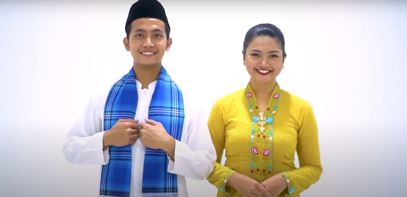 Detail Gambar Pakaian Adat Betawi Koleksi Nomer 7 Detail Gambar Pakaian Adat Betawi Koleksi Nomer 7