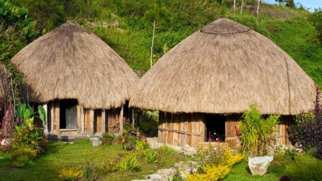 Detail Gambar Rumah Adat Baileo Dan Keunikan Koleksi Nomer 19 Detail Gambar Rumah Adat Baileo Dan Keunikan Koleksi Nomer 19